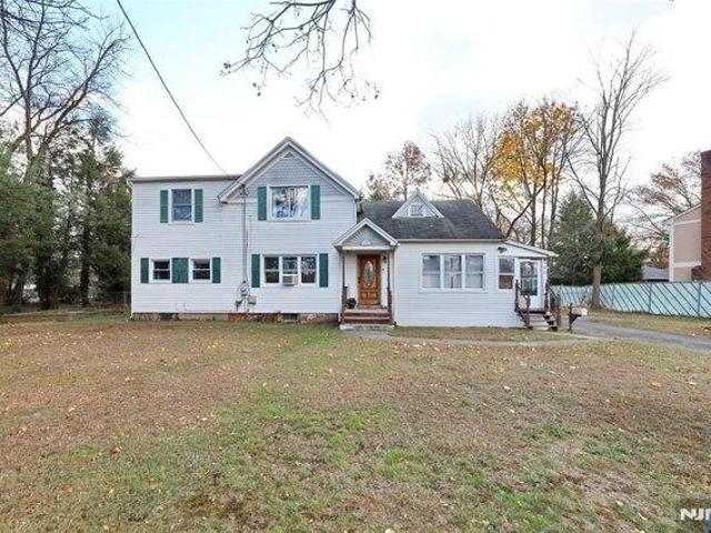 house with 6 bedroom, Paramus NJ DLS102281766