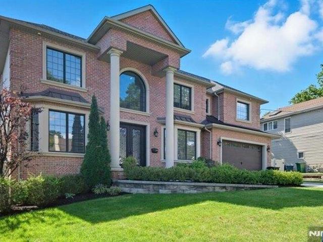 house with 6 bedroom, Paramus NJ ES104809081
