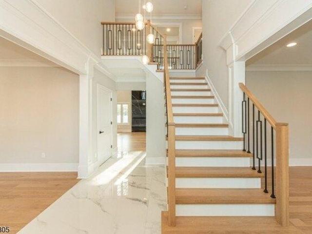 house with 6 bedroom, Paramus NJ ES104835141