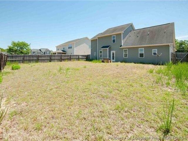 house with 6 bedroom, Parkton NC ES104898455