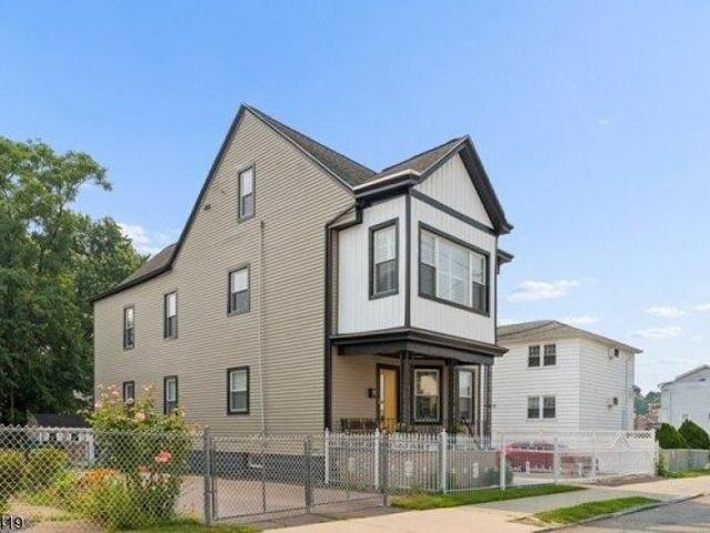 house with 6 bedroom, Paterson NJ ES105143696