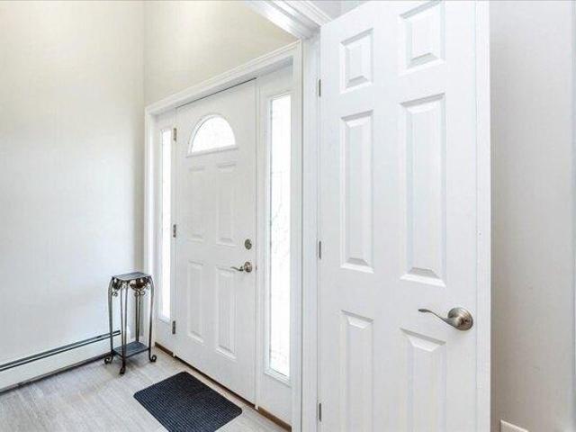 house with 6 bedroom, Peabody MA DLS102313724