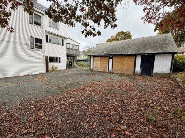 house with 6 bedroom, Peabody MA DLS102723933