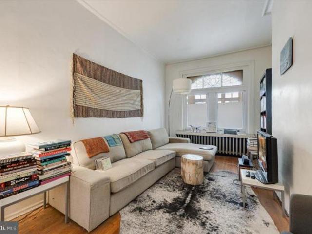 house with 6 bedroom, Philadelphia PA DS87198347