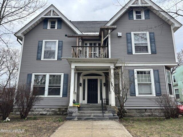 house with 6 bedroom, Pittsfield MA DS103808841