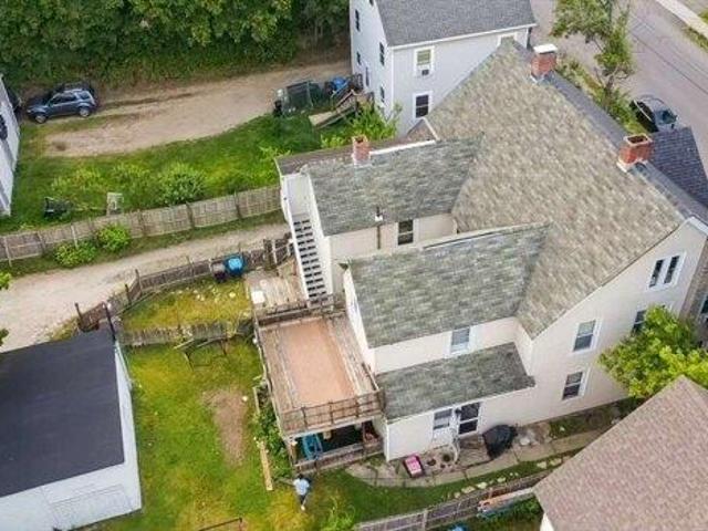 house with 6 bedroom, Pittsfield MA ES105123884