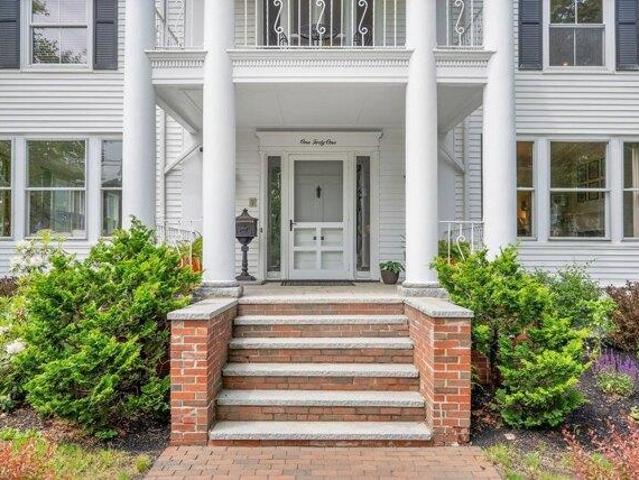 house with 6 bedroom, Portland ME ES103443105