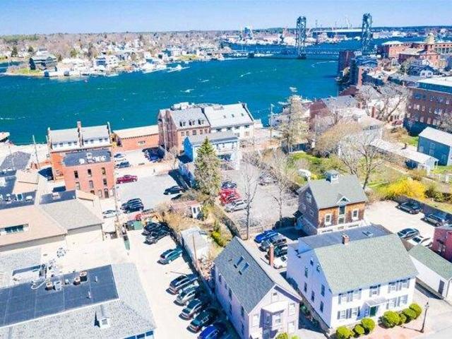 house with 6 bedroom, Portsmouth NH DS102727648