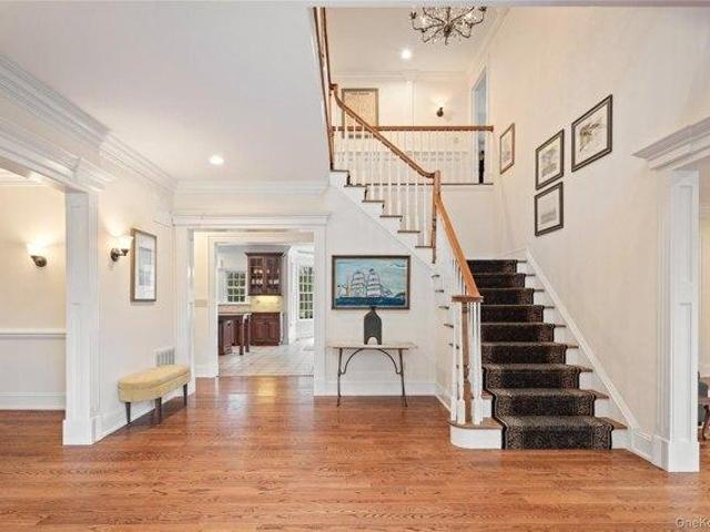 house with 6 bedroom, Pound Ridge NY ES105205974