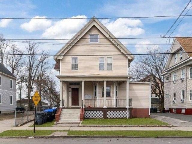 house with 6 bedroom, Providence RI DLS101799474