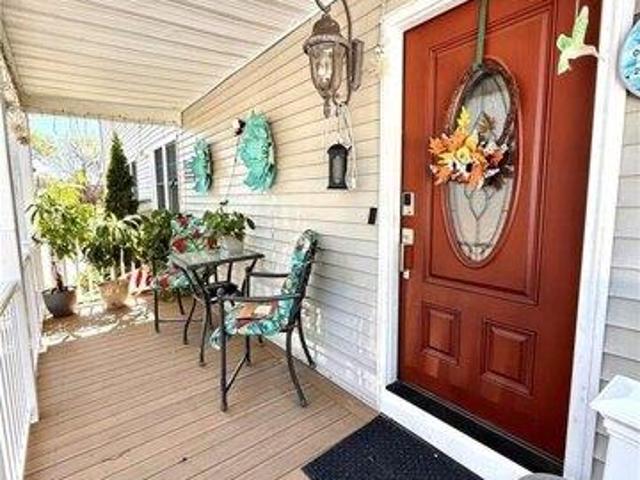 house with 6 bedroom, Providence RI DLS102218852