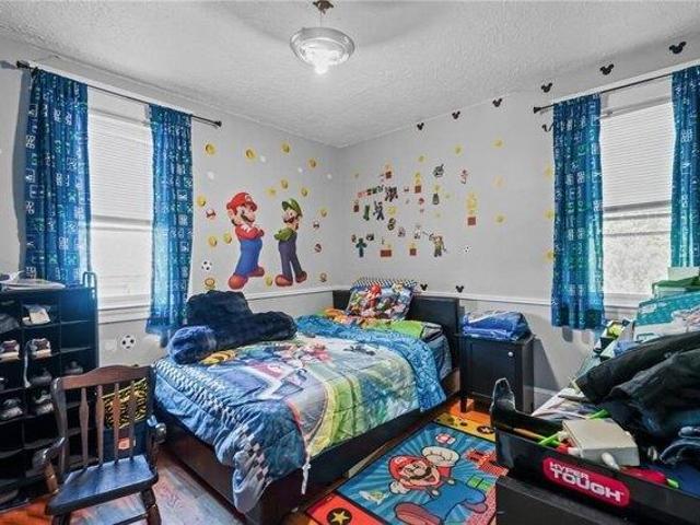 house with 6 bedroom, Providence RI DLS102776705
