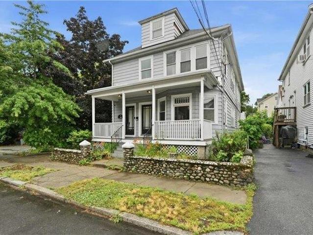 house with 6 bedroom, Providence RI DS104008084