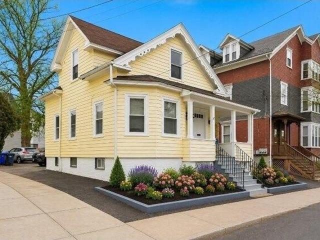 house with 6 bedroom, Providence RI DS104075353