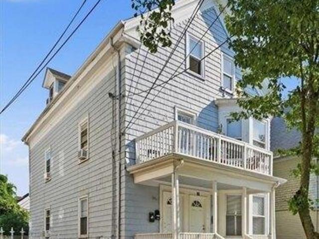 house with 6 bedroom, Providence RI DS104077602