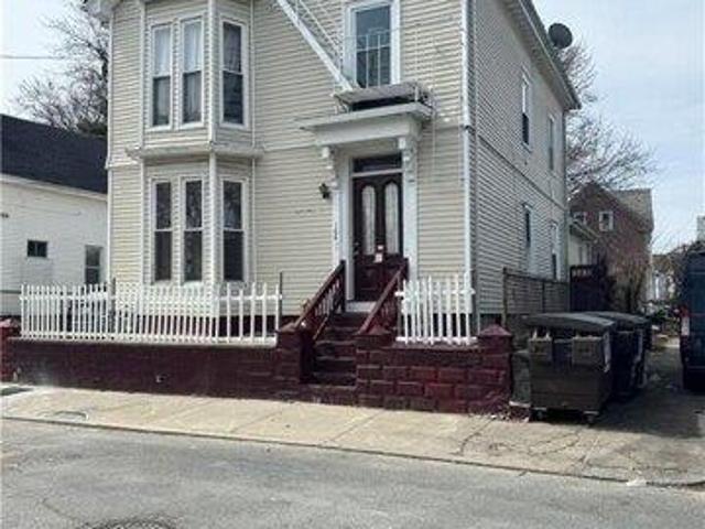 house with 6 bedroom, Providence RI DS104351770