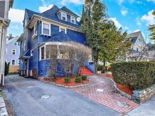 house with 6 bedroom, Providence RI DS102118656