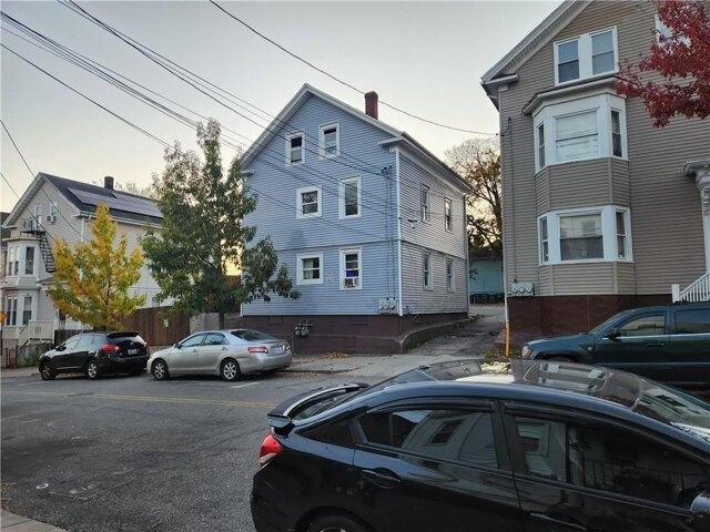house with 6 bedroom, Providence RI DS102669331