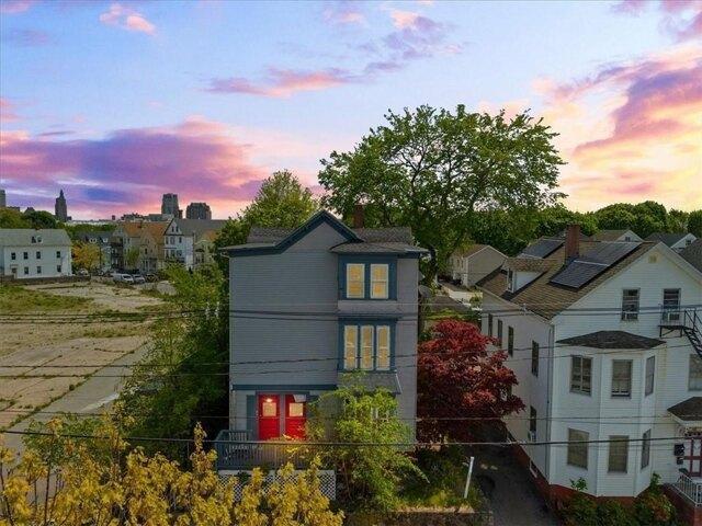 house with 6 bedroom, Providence RI DS103967640