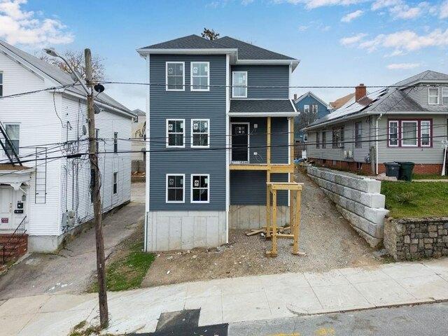 house with 6 bedroom, Providence RI DS103970413