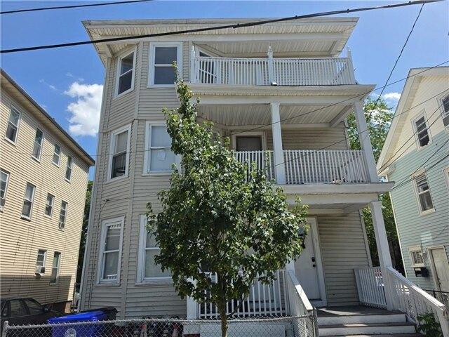 house with 6 bedroom, Providence RI ES105081308