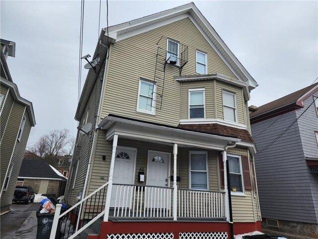 house with 6 bedroom, Providence RI ES105207967