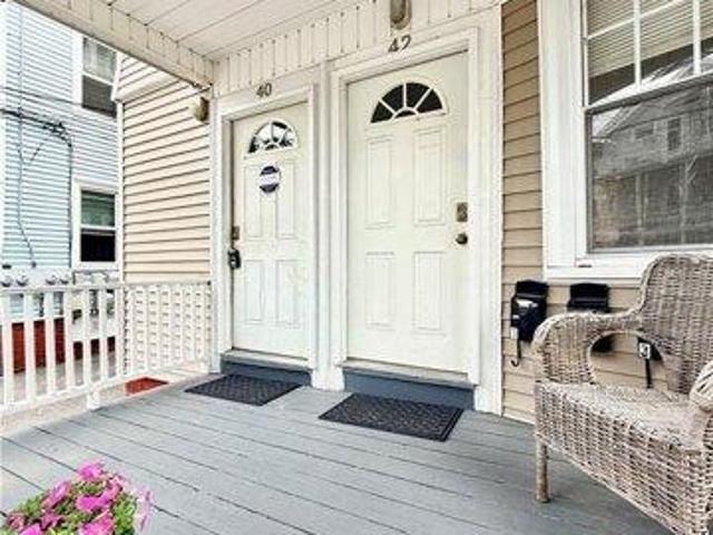 house with 6 bedroom, Providence RI ES103223900