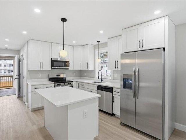house with 6 bedroom, Providence RI ES103495736