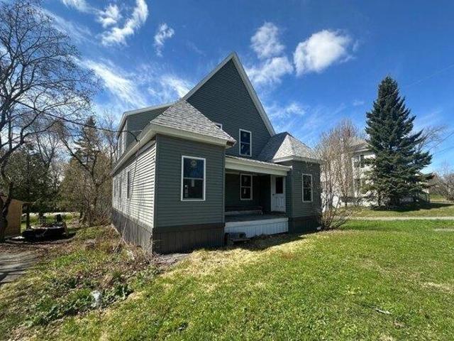house with 6 bedroom, Presque Isle ME DLS102475296