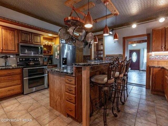 house with 6 bedroom, Quakertown PA ES103622484