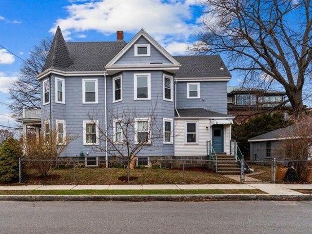 house with 6 bedroom, Quincy MA ES102822701