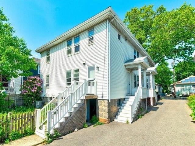 house with 6 bedroom, Quincy MA ES103436412