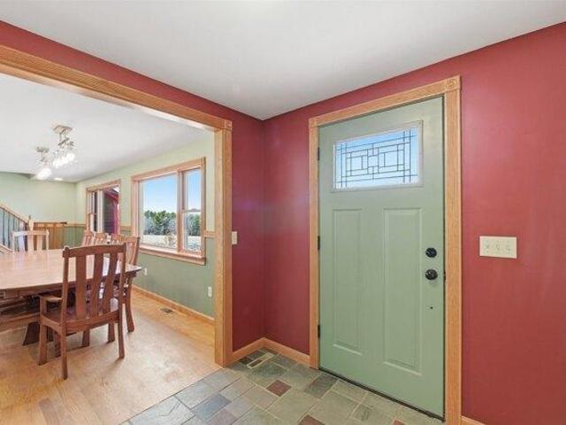 house with 6 bedroom, Randolph VT ES103965682