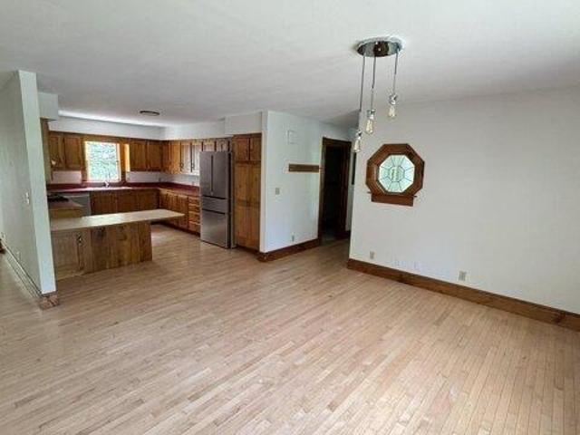 house with 6 bedroom, Randolph VT ES104541146