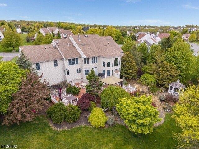 house with 6 bedroom, Raritan NJ ES105172694