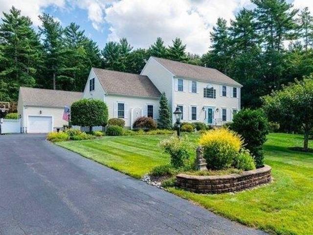 house with 6 bedroom, Raynham MA ES103494390