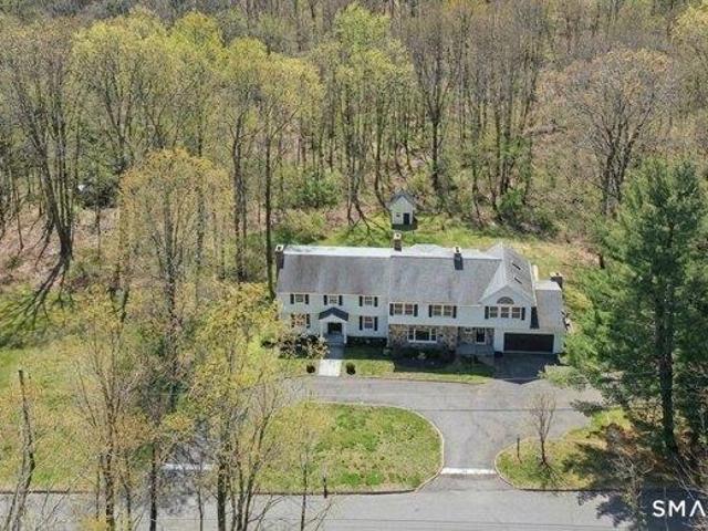 house with 6 bedroom, Redding CT DS102312633