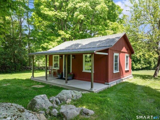 house with 6 bedroom, Redding CT ES104264120