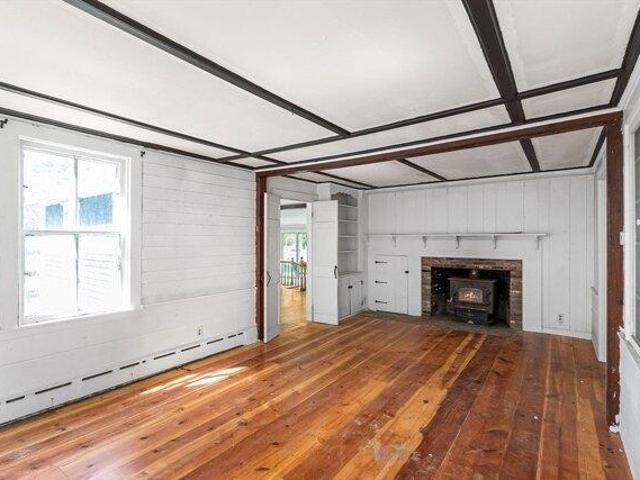 house with 6 bedroom, Rehoboth MA ES104408230