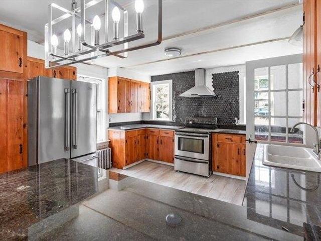 house with 6 bedroom, Rehoboth MA ES105155942