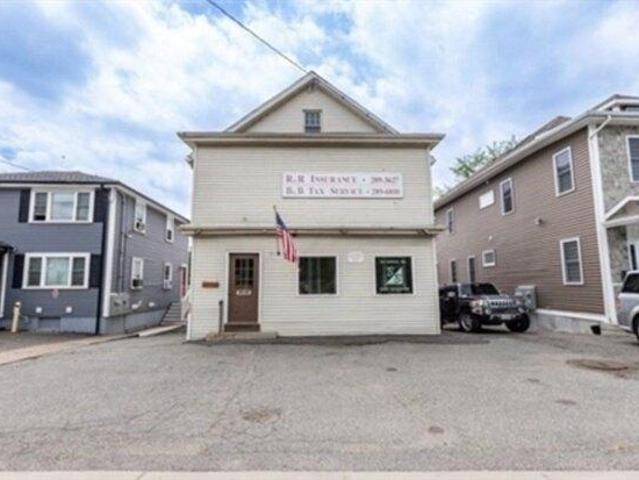 house with 6 bedroom, Revere MA DLS102823750