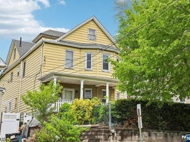 house with 6 bedroom, Ridgefield Park NJ ES105124198