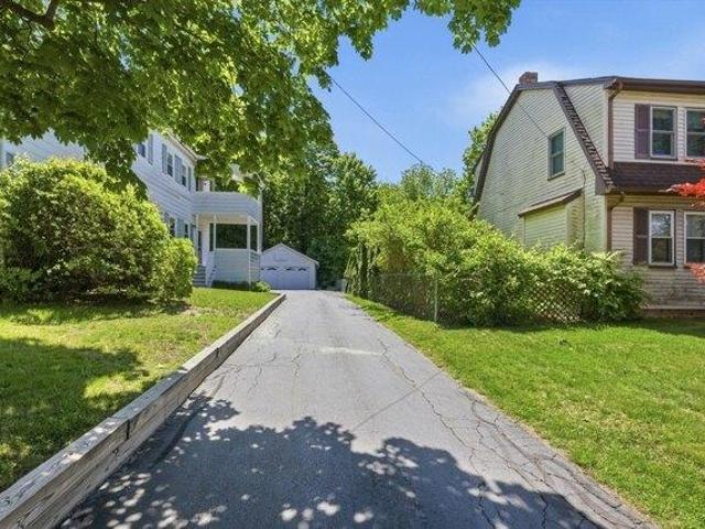 house with 6 bedroom, Rockland MA DS104443127