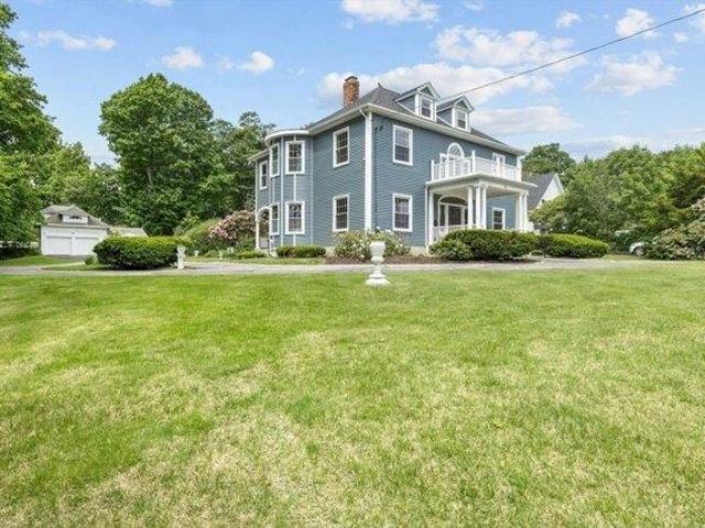 house with 6 bedroom, Rockland MA ES103247328