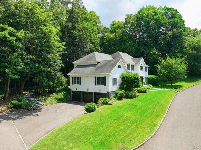 house with 6 bedroom, Roslyn NY DS103621316