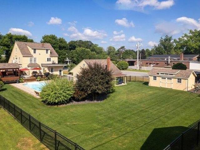 house with 6 bedroom, Rutland VT DS103969331