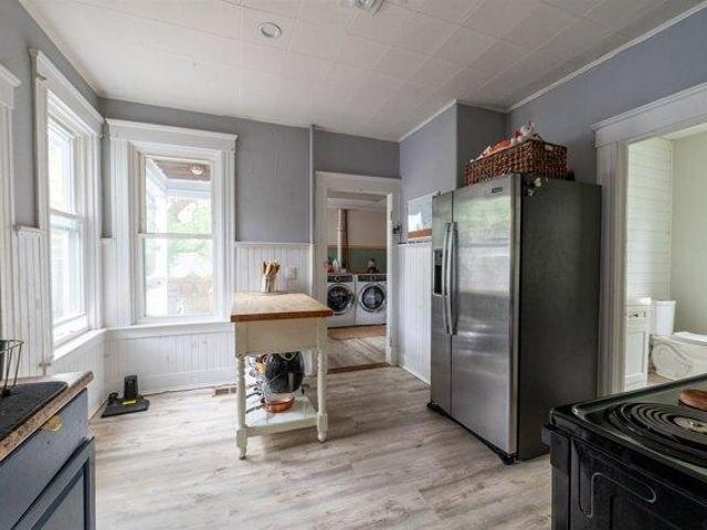 house with 6 bedroom, Rutland VT ES104869789