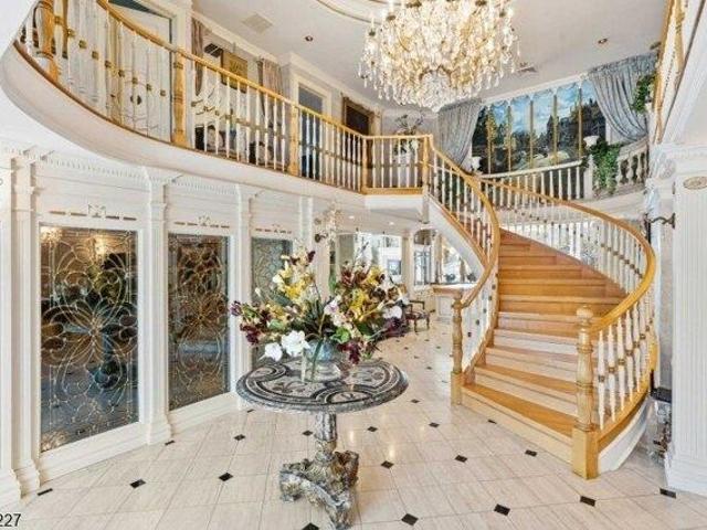 house with 6 bedroom, Saddle River NJ DLS101603241