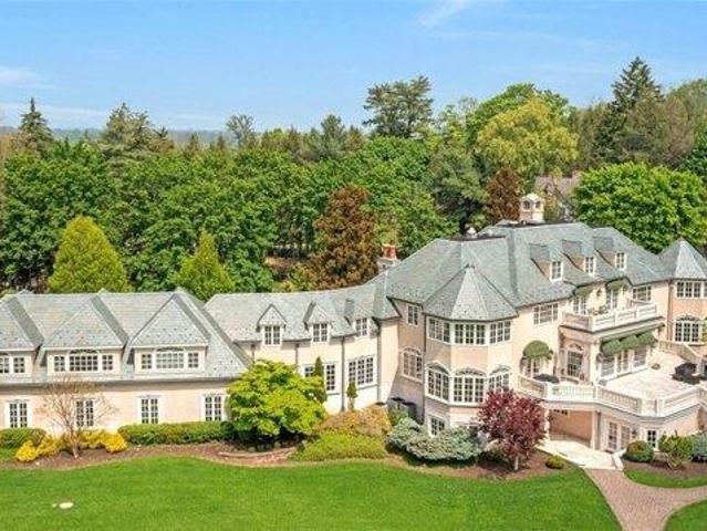 house with 6 bedroom, Saddle River NJ ES104604904