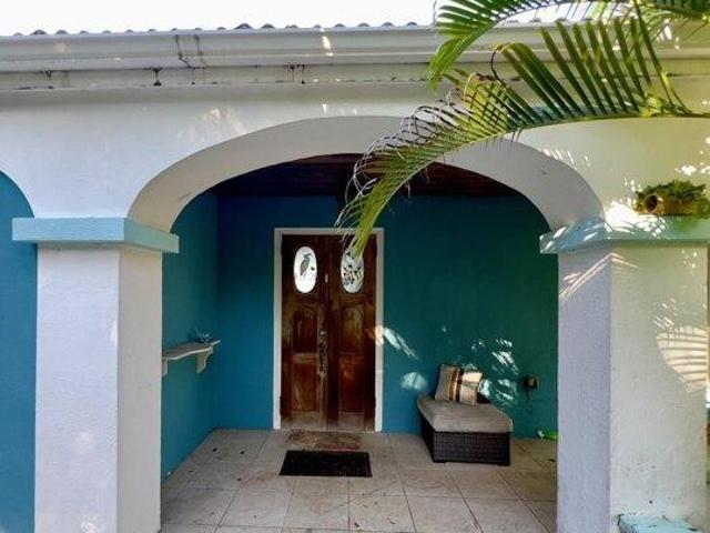 house with 6 bedroom, Saint Croix IN DLS102312518